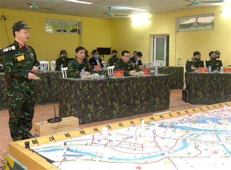 Phát triển kinh tế gắn với quốc phòng an ninh