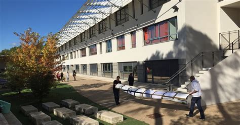 CPES CAAP Lycée Simone Veil Valbonne Le portrait de Simone Veil dans