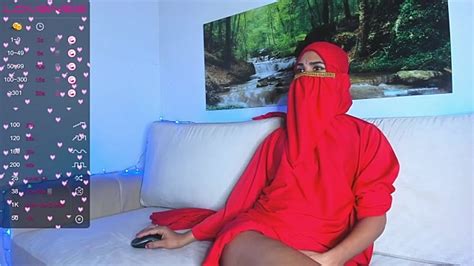 Maissa Asghar Naked Stripping On Cam For Live Sex Video Chat Bumfetish
