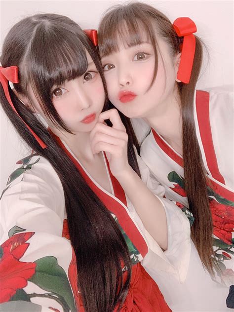 しらゆき on Twitter あけおめ新年ゆきくる 髪切る前にツインテロングヘアーで撮影したよおおお これでもう