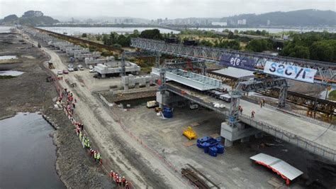 EFE Sur Alcanza 30 De Avance En Nuevo Puente Ferroviario Del Bio Bio