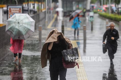Hujan Lebat Diprediksi Guyur 29 Provinsi Di Indonesia Termasuk Jakarta