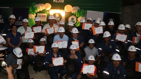 Alba Iles Certificados Por El Programa Construyendo Para Una Vida