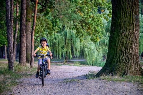 Comment choisir un vélo de route pour son enfant