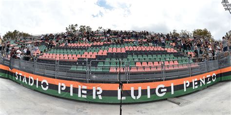 Venezia Udinese Le Formazioni Ufficiali Lucca E Iker Bravo In Attacco