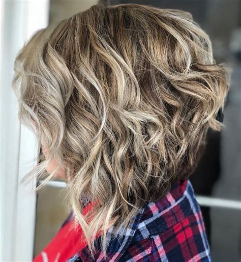 41 Modern Inverted Bob Haircuts Women Are Getting Now
