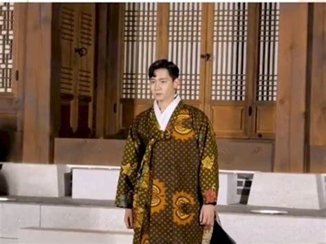 Model Hanbok Batik Atelier Yuwa Ciao Jp