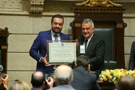 Cláudio Castro recebe o título de Cidadão Honorário do Rio News Brasil