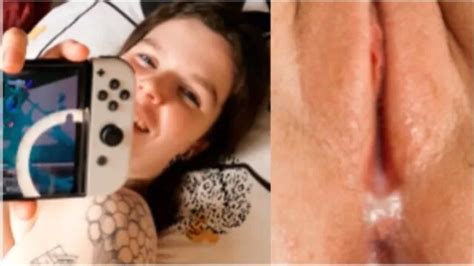 Blond Sexy Gamer Girl FUCKING Her XBOX CONTROLLER ONLINE Watch Online