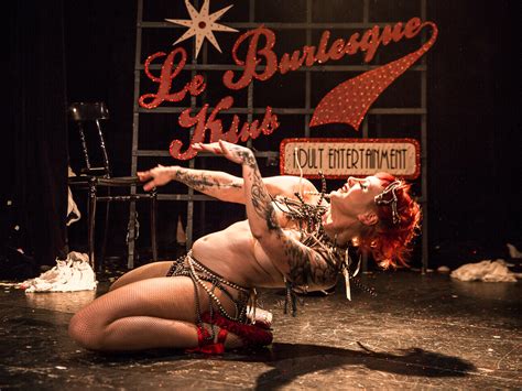 Kiki Béguin Le Cabaret burlesque La Nouvelle Seine Jérémy Huynh
