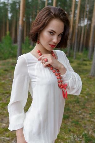 Diana In Fame Girls Set Au Naturel Diana