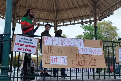 À Paris des manifestants dénoncent le non lieu dans l affaire du