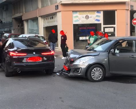 kozan gr Kοζάνη Τροχαίο ατύχημα με σύγκρουση δύο Ι Χ αυτοκινήτων
