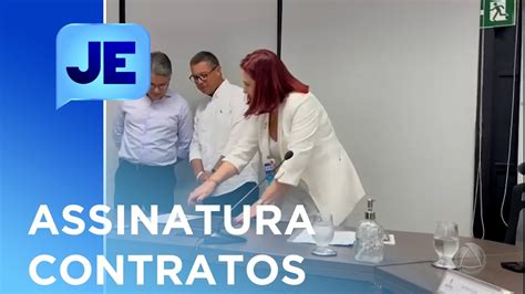 Governador e caixa econômica assinaram contratos para repasses de