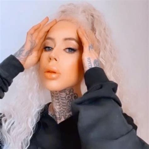 Stream Nathalie V Music Listen To Songs Albums Playlists For Free