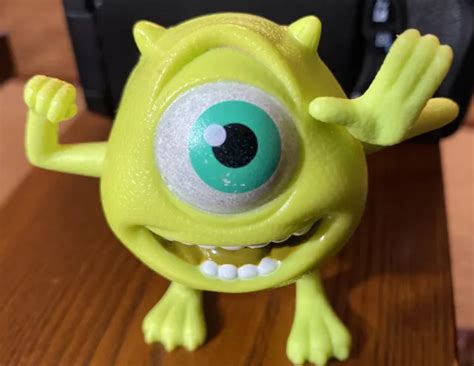 DISNEY PIXAR MONSTERS Inc Mike Wazowski McDonalds Action Figure Toy UU