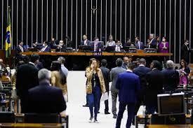 Congresso Nacional aprova Orçamento salário mínimo de R 1 320 para
