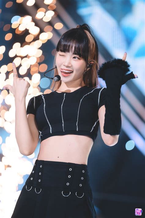 Fearnots You Waited A Long Time Le Sserafim S Chaewon Goes Viral