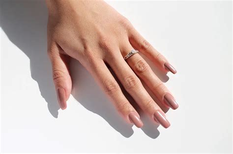 Uñas esculpidas Cómo hacerlas La moda que se impone en el 2019 Curso