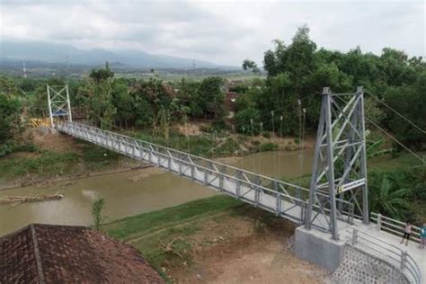 Jembatan Gantung Sungai Andai Cemara Ujung Senilai Rp 26 Miliar Siap D