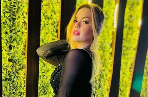 Cantora Ana Paula Vieira E Vereador Stocco Morrem Em Acidente