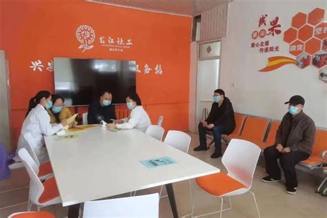 兴安镇卫生院党支部开展慢病随访零距离 送医上门暖人心主题党日活动 澎湃号政务 澎湃新闻 The Paper