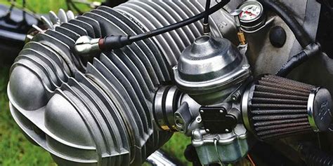 Comment régler un carburateur moto