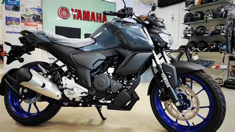 Yamaha FZS Fi V3 Deluxe Review BikesGuide