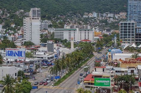 VENTAJAS Y DESVENTAJAS DE VIVIR EN ACAPULCO