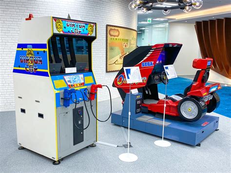 セガ公式アカウント on Twitter RT SEGA OFFICIAL セガ本社受付前の筐体が入れ替わっていましたこの筐体ご