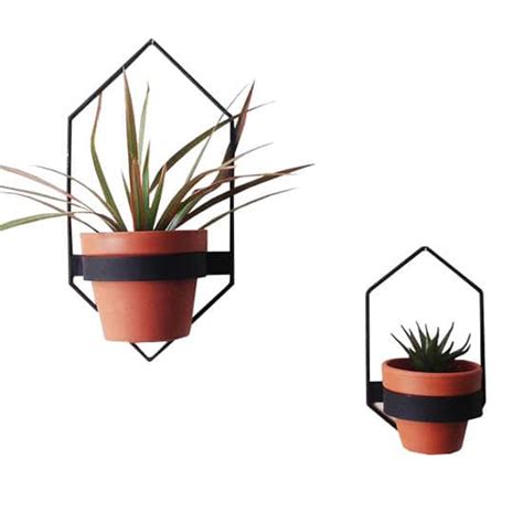 Cache pot mural Top 12 pour inviter la nature à l intérieur