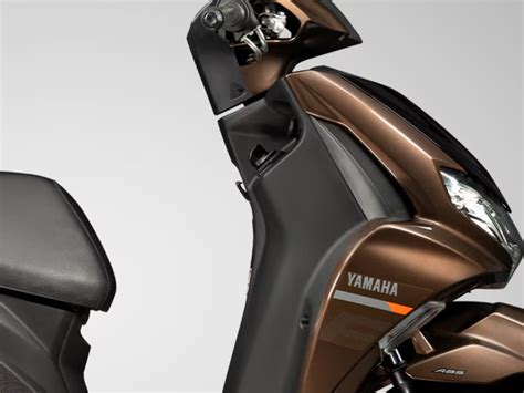 Galeria De Fotos Yamaha Fluo J Chegou Ao Modelo Saiba O Que