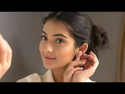 CHAHAT dans la vraie vie en 2023 Actrice dans la série UN AMOUR