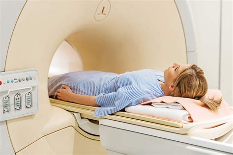 IRM lombaire lessentiel à savoir sur cet examen d imagerie médicale