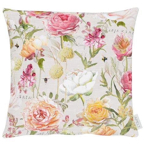 Dieses romantische zeitgemäße Sommerblumenmotiv aus der Kollektion