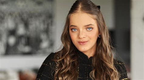 Rafaella Justus Reveals That She Had Orthognathic Surgery World Stock