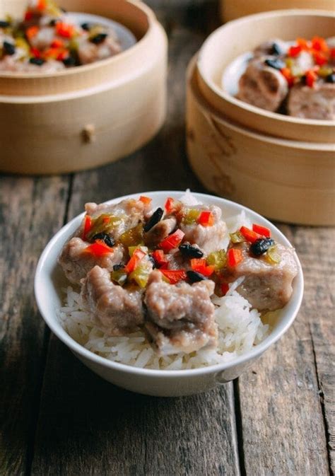 Dim Sum Steamed Spare Ribs With Black Beans The Woks Of Life
