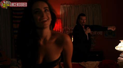 Nackte Ana De La Reguera In Eastbound Down