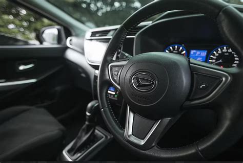 Rem Tangan Mobil Untuk Roda Depan Atau Belakang Ketahui Disini