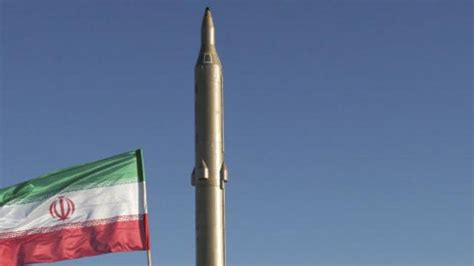 Irán prueba con éxito un misil capaz de alcanzar los 2 000 kilómetros