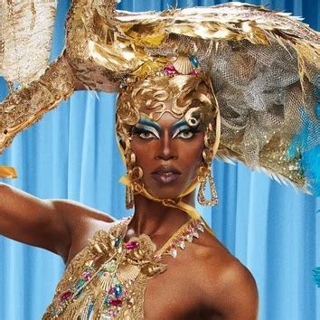 Black Peppa Drag Queen Squirrels Friends