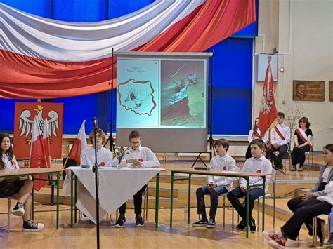 Akademia Z Okazji Rocznicy Uchwalenia Konstytucji Maja Szko A