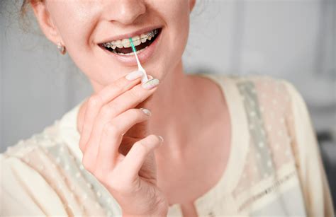 Conheça os principais tipos de fio dental e entenda suas diferenças