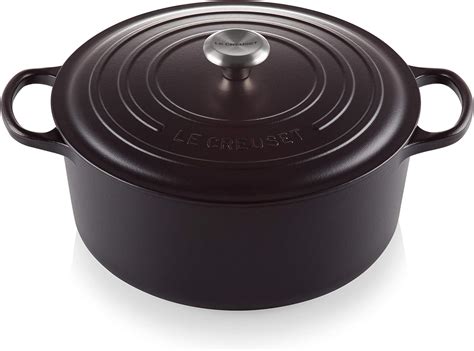 Le Creuset Signature Enamelled Cast Iron Round Casserole Dish With Lid