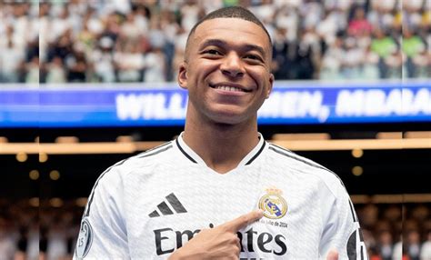 1 2 3 Hala Madrid así fue la presentación de Mbappé en el Real