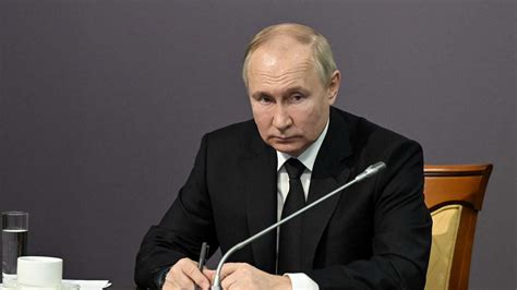 Putin Strategie im Ukraine Krieg Militär Experte erklärt Taktik des