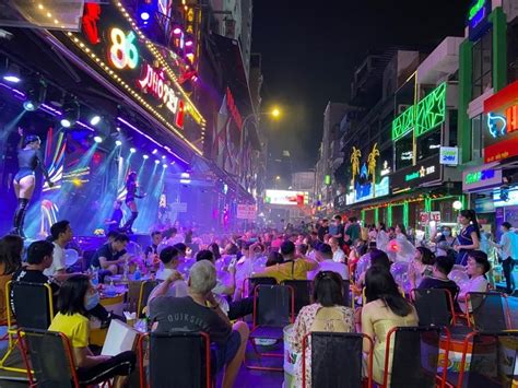 Vietnam Nightlife Guide Vibrant Entertainment And Social Scenes Hillw