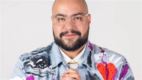 Tiago Abravanel inova audições no TikTok para o musical Hairspray