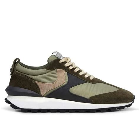 Voile Blanche Baskets Découvrez les sneakers Qwark Man Army Mimetico