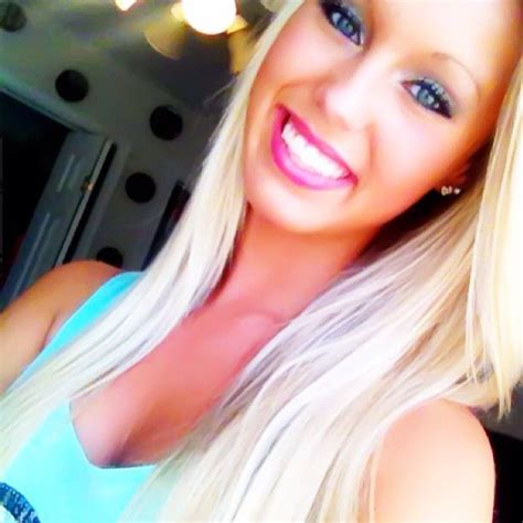 Long Hair Do Blonde Women Hairdo Lovely Beautiful Attractive Long